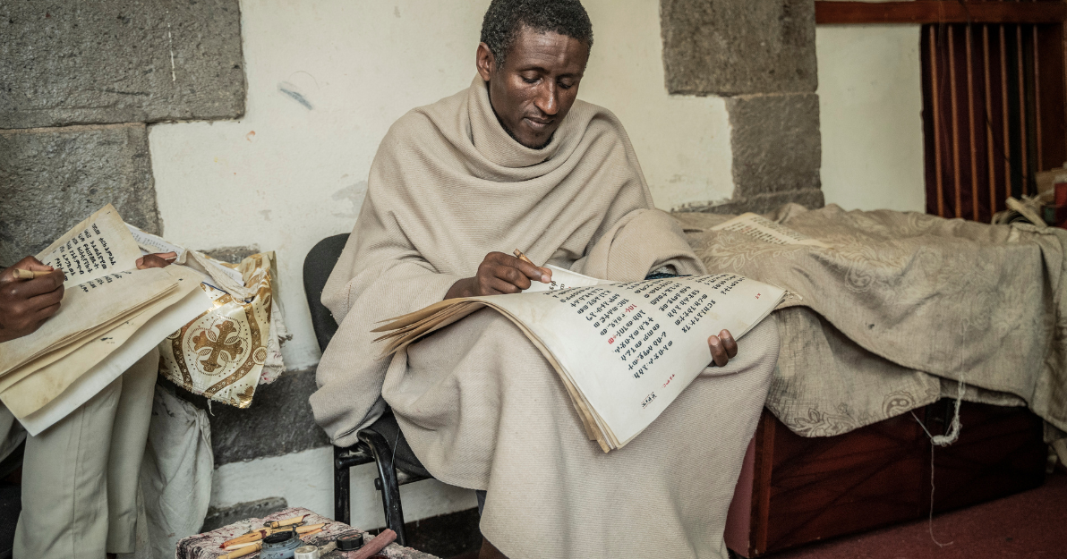 En Ethiopie, des copistes perpétuent la tradition des manuscrits ...