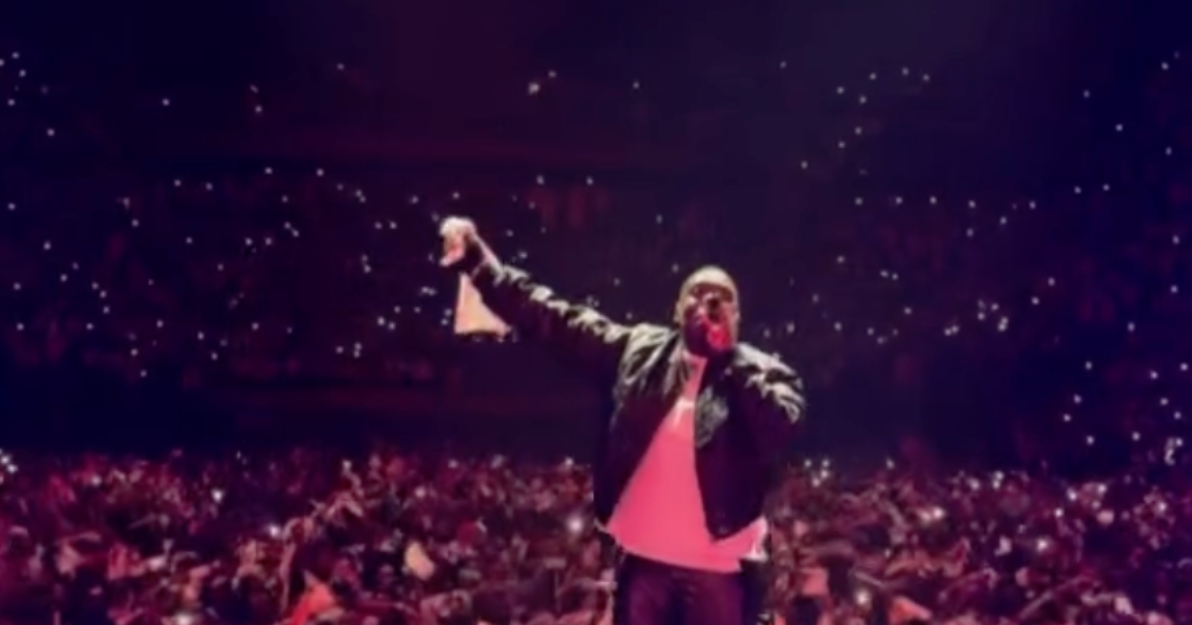 L'artiste gospel NK Divine fait salle comble à l’Accor Arena : un ...