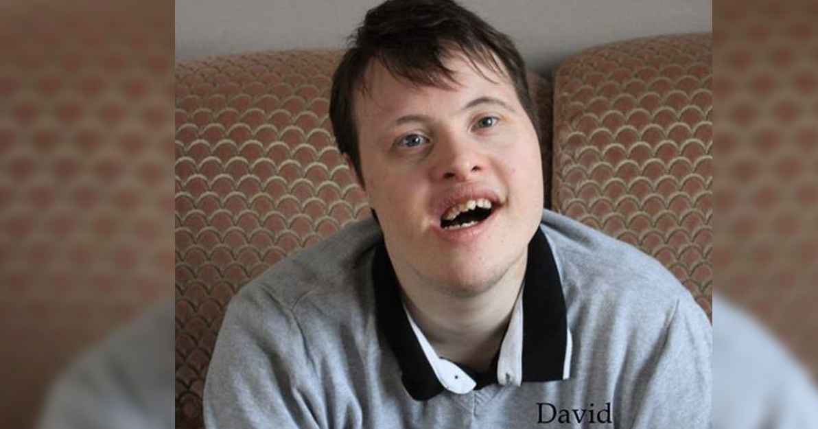 L’histoire de David le bien-aimé, né trisomique, autiste et sourd dans ...